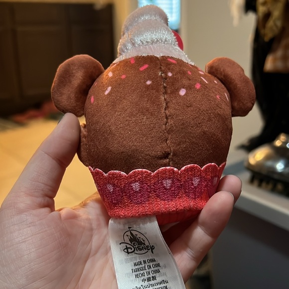 Disney | Toys | Minnie Mouse Strawberry Cupcake Disney Munchling | Poshmark